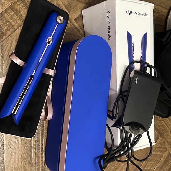 Dyson | Hair | Dyson Corrale Limited Edition Blue Blush Pink Excellent ...